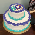 Wellsley Farms Two-Tiered Round Gold Cake, Serves 30 | BJ's Wholesale Club