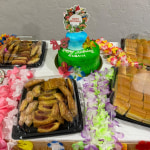 Wellsley Farms Two-Tiered Round Gold Cake, Serves 30 | BJ's Wholesale Club