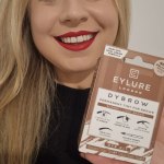 light brown eylure tint