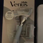 Gillette Venus Intimate Shaving Set With Women's Razor, 5 Blade Refills ...