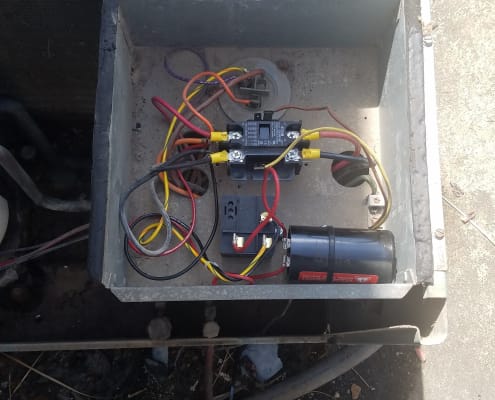 C240A - Packard C240A - 2 Pole Contactor (24V, 40 Amp)