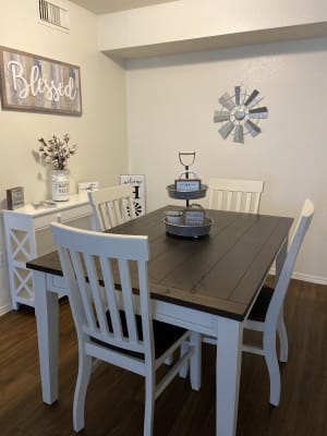 Caylie Farmhouse Dining Table | atelier-yuwa.ciao.jp