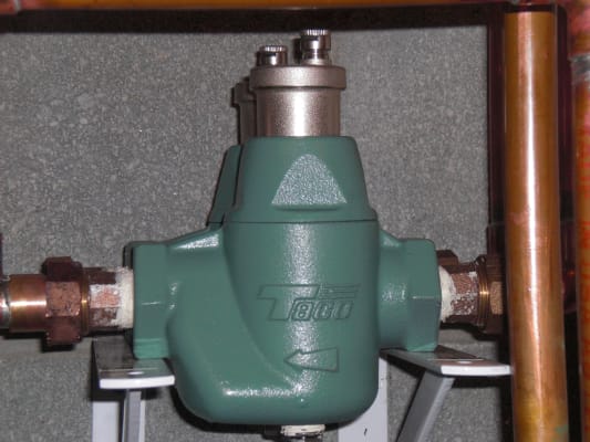 VRTX125-3 - Taco VRTX125-3 - 1-1/4" Cast Iron Vortech Air Separator