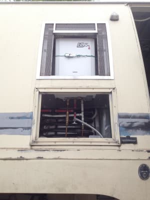 EZ-101-LP - EZ Tankless EZ-101-LP - EZ 101 Tankless Water Heater (LP)