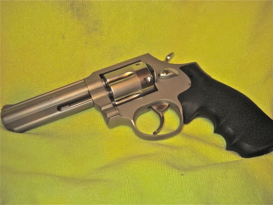 taurus 441 grips