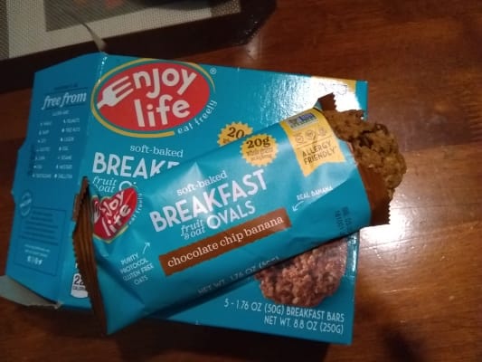 Enjoy Life Chocolate Chip Banana Breakfast Ovals Snack Bar | atelier ...
