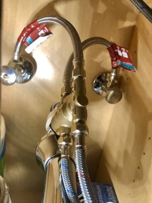 0204143 - Watts 0204143 - 3/8" LFUSG-B-M2 Under Sink Guardian ...