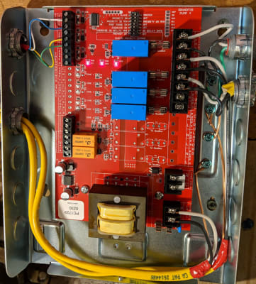 98996441 - Grundfos 98996441 - UPZCP-3 3 Zone Pump Control