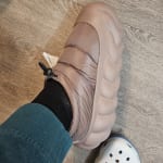 Overpuff Shorty - Crocs