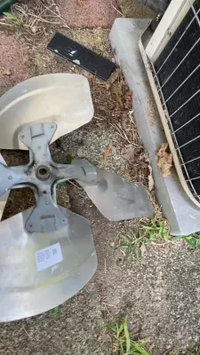 98M20 - Lennox 98M20 - 18" 4-Blade Fan w/ 1/2" Bore, 98M20